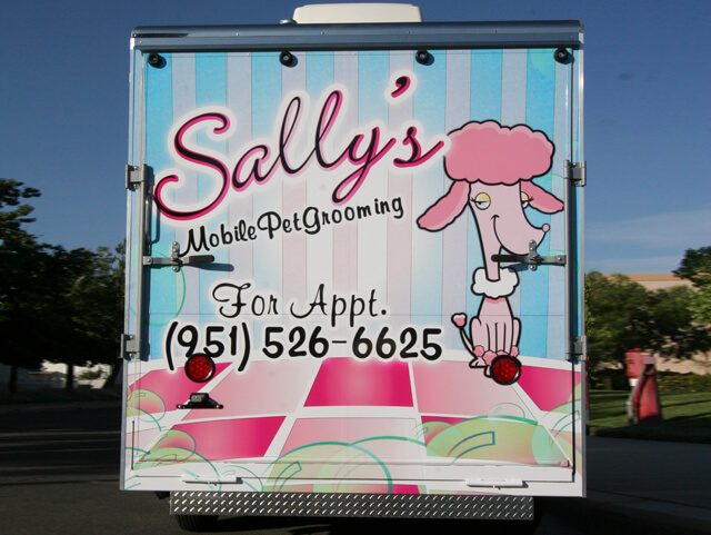 Grooming Van & Trailer Wraps by Awthentik®